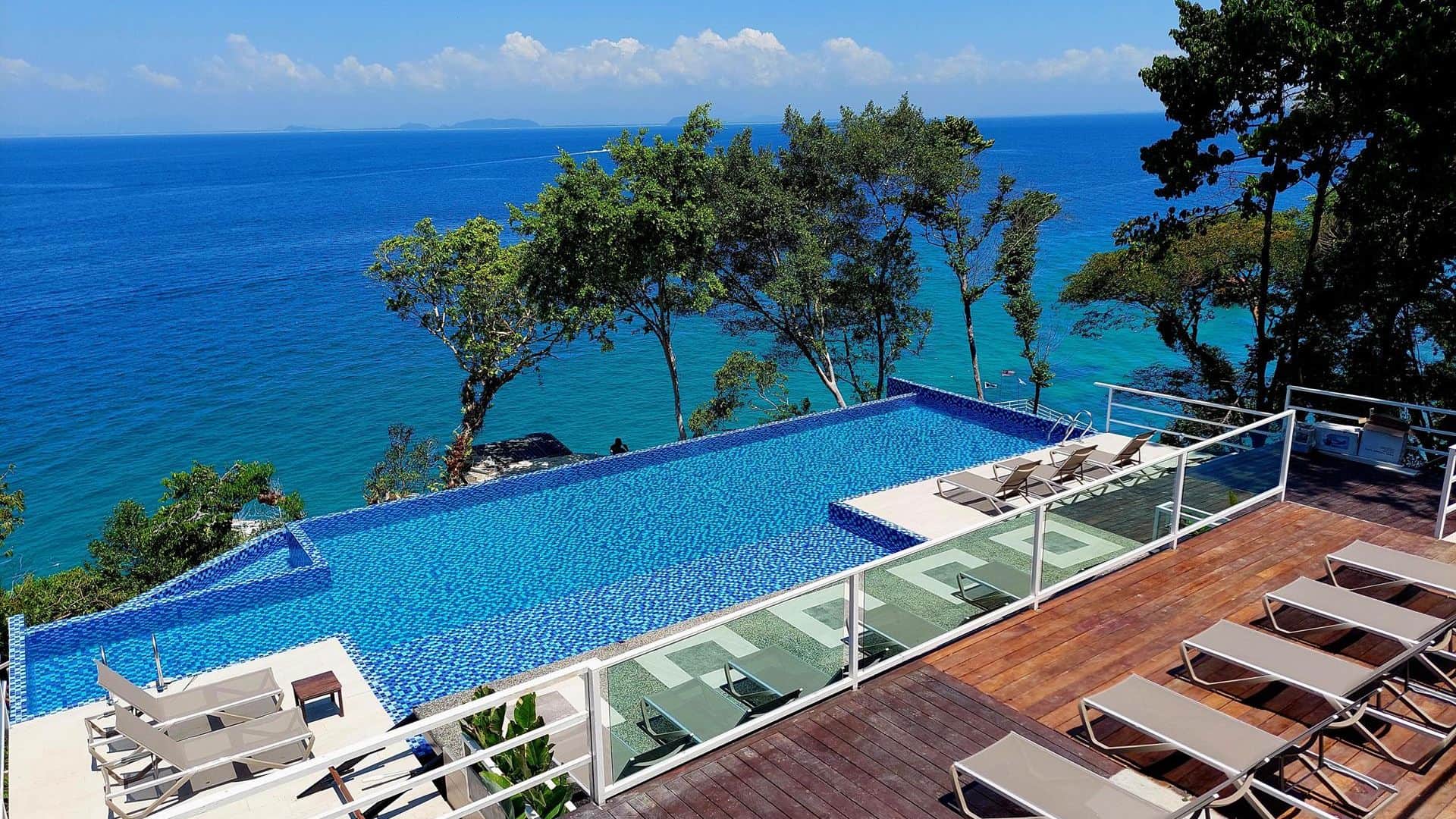 Luxe Stays at Alunan Resort All-Inclusive, Pulau Perhentian